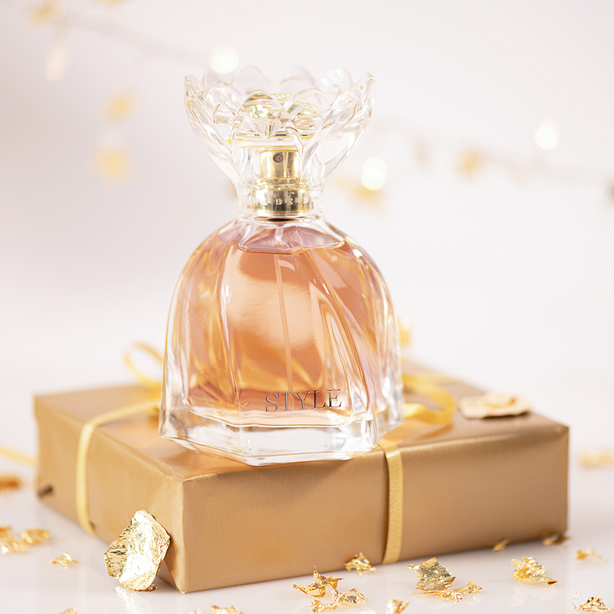 Princesse Marina De Bourbon: le parfum des princesses | Paris à tout prix